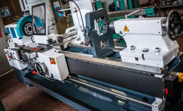 Completely re-manufactured lathe TOS SN 63/20 – TOS America Inc.